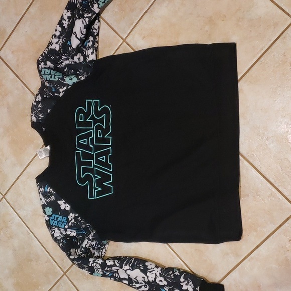 Star Wars | Tops | Star Wars Sweatshirt | Poshmark